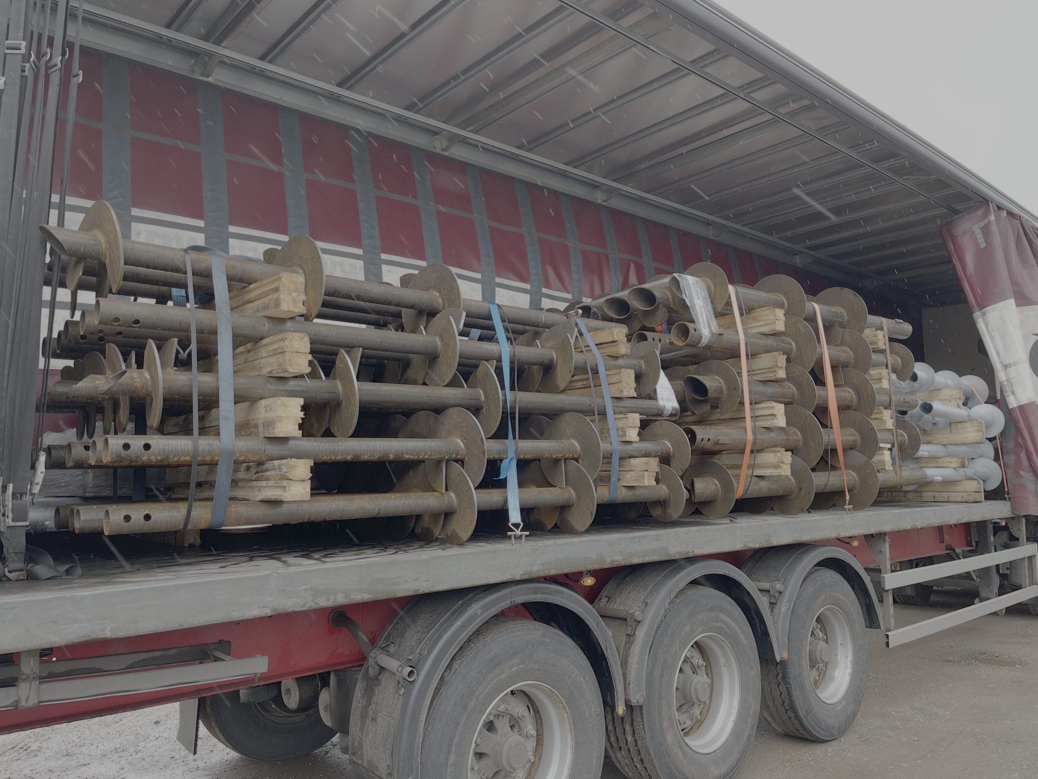 Custom Helical Screw-Piles, Extensions and Pile Hats - UK Helix